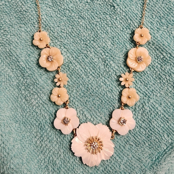 Ionna & Lilly | Jewelry | 525 Ionna Lilly Antique Gold Tone Mother Of ...